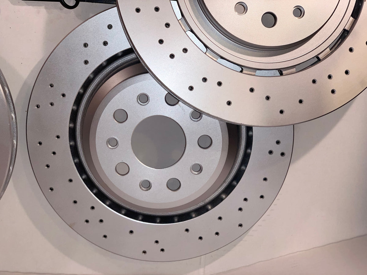 Maserati Ghibli SQ4 Quattroporte AWD Front & Rear Rotors and Brake Pad ...
